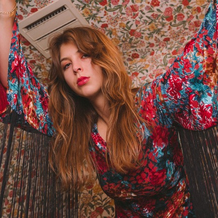 Tickets | Mikaela Davis with Special Guest Calvin Arsenia | Knuckleheads